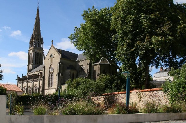 Confortation d'une église en Vendée